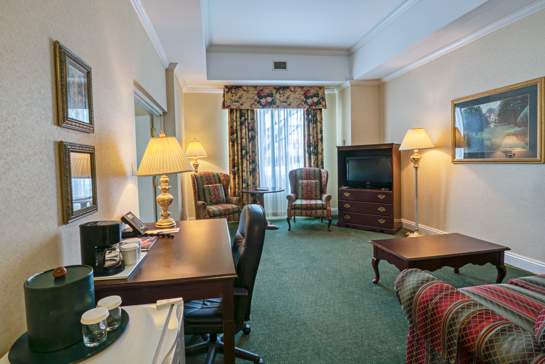 Mini Suites | The Casablanca Hotel